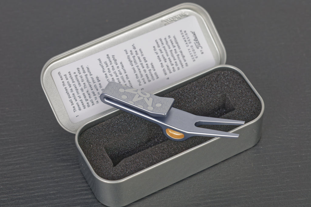 Scotty Cameron 2025 Boise SC Geo Crown Bright Dip Grey pivot tool ...
